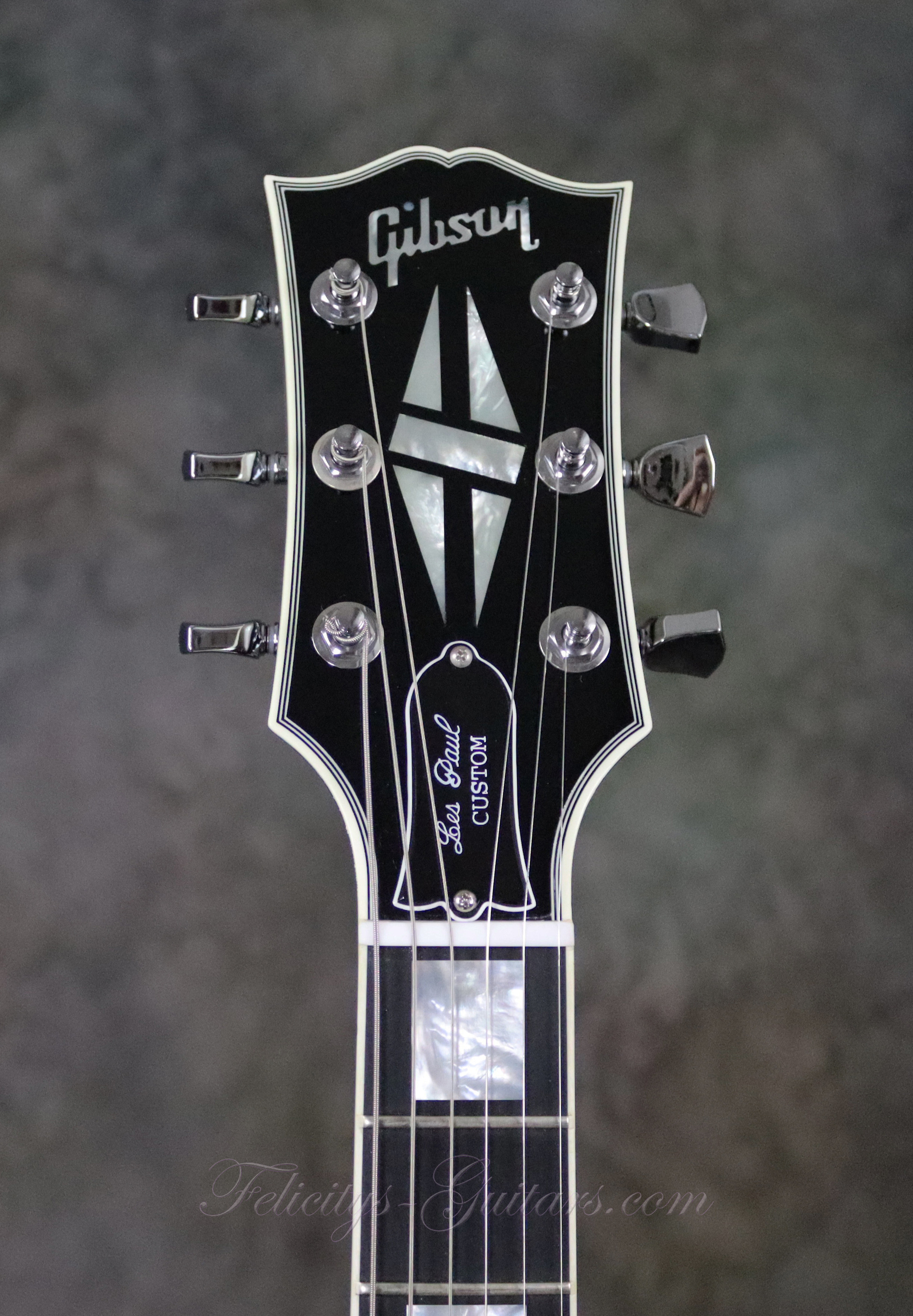Detail Product - Felicity's-Guitars